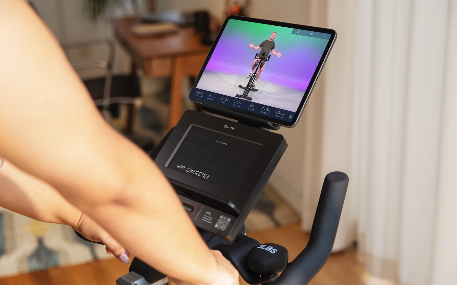 IC Bike SE - Works With Peloton® & Zwift® Apps | BowFlex